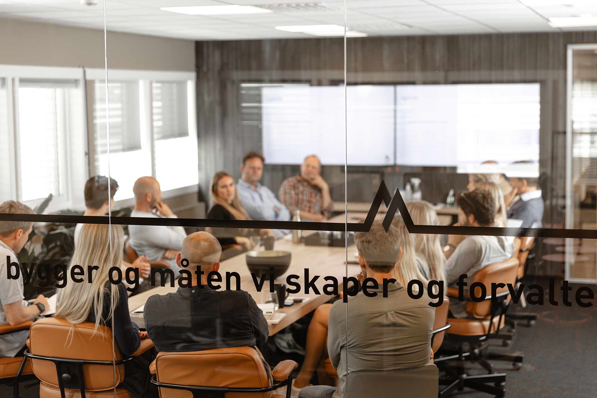 Ønsker du å jobbe hos oss? - Opsahl Gruppen